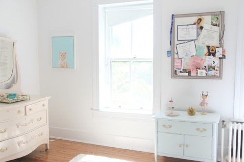 MONDAY MAKEOVER – PAINTED SIDETABLES AND SPRING MINT! – My Old Country ...