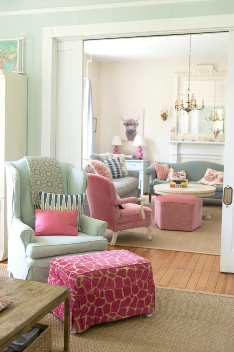 THE RETURN OF THE PINK LIVING ROOM – My Old Country House