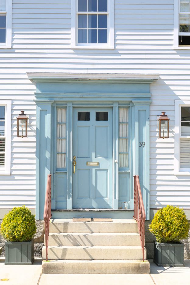FIRST IMPRESSIONS – AWESOME FRONT DOOR COLORS! – My Old Country House