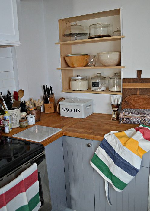 ONE ROOM CHALLENGE – GUEST STARS – FAVORITE KITCHENS – My Old Country House